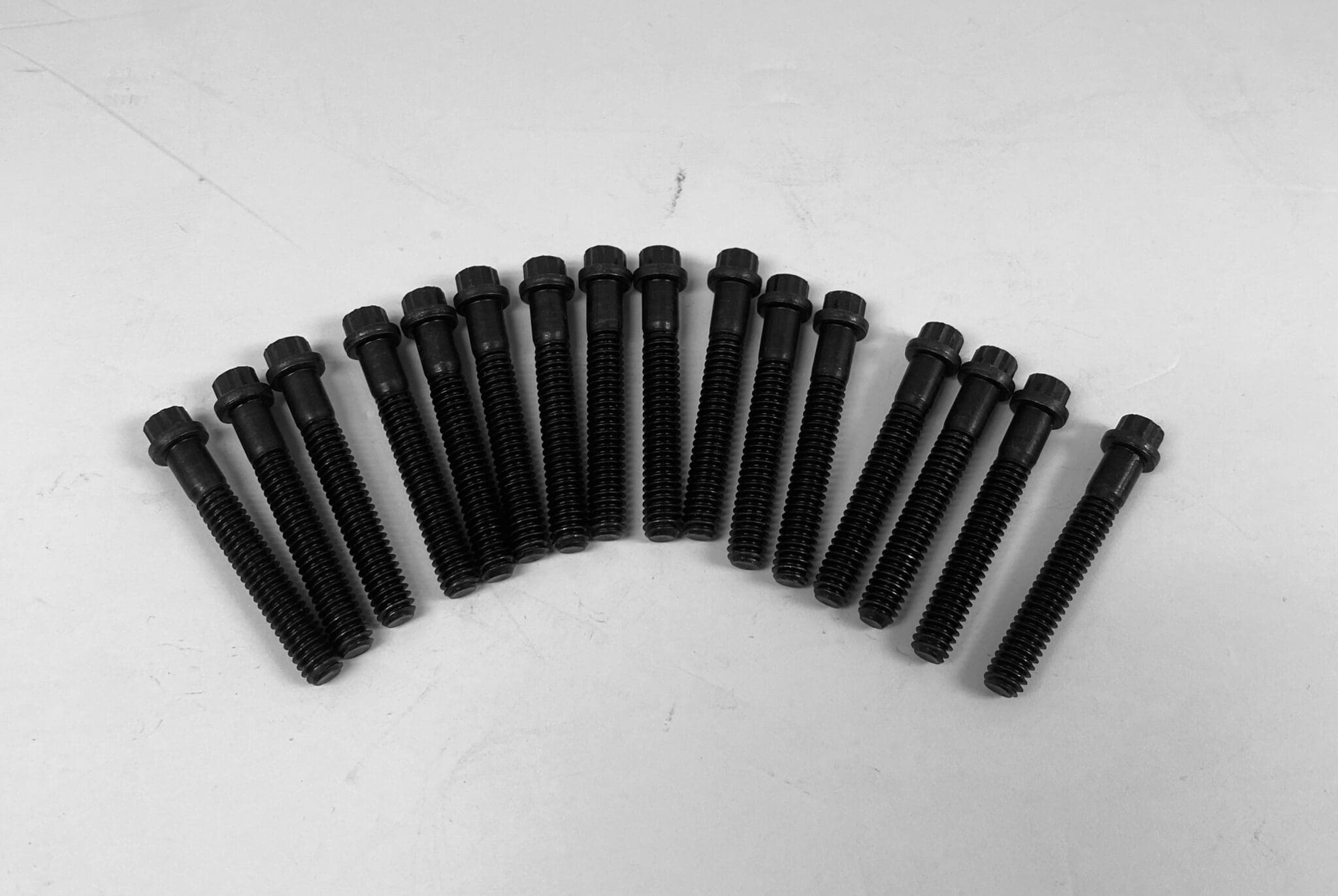 Hemi Valve Cover Bolts - Indy Cylinder Head